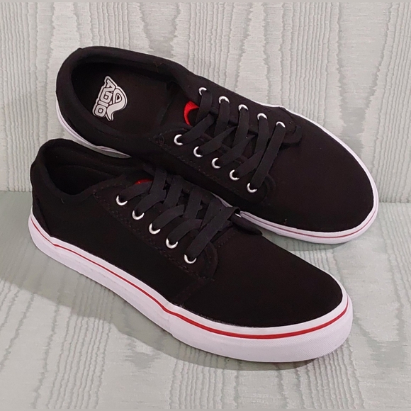 Adio | Shoes | Nib Adio Mens Sneakers Size 9 68 | Poshmark